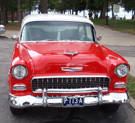 Classic Cars - Antique Autos at Euclid Beach Park Car Show